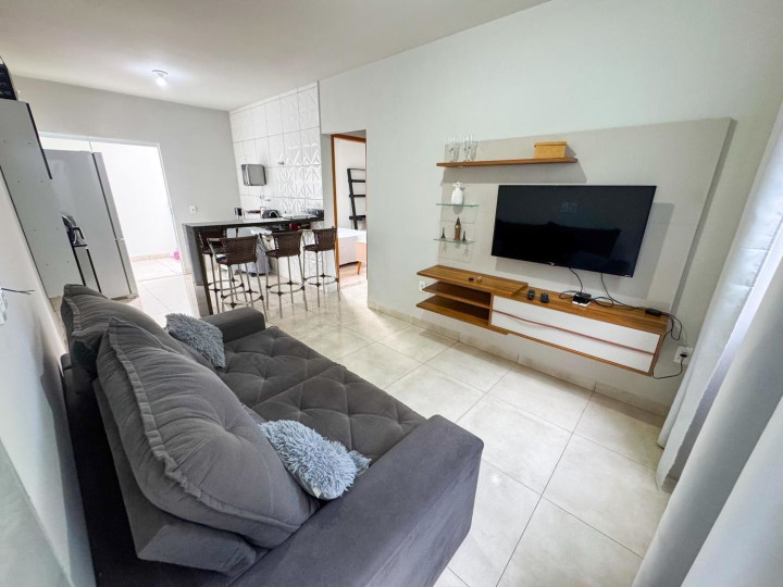 Casa Para Até 5 Hospedes Próximo Unitri, Uberlândia Shopping E Palácio De Cristal - Uberlândia