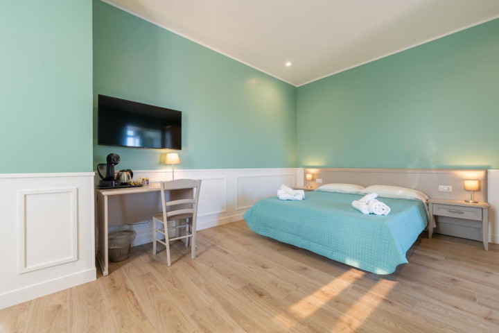 Daca Luxury Rooms - Nápoles