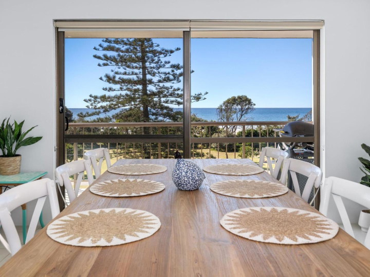 Sunrise By The Sea 5 - Oceanview Apartment - Kingscliff