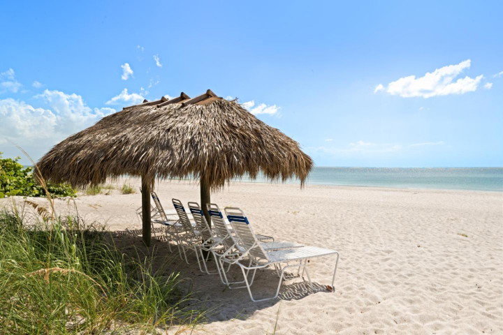 Gulf Tides Of Longboat Key By Coolvacay - Longboat Key, FL