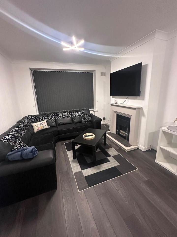 Luxury 3-bed House In Leicester - Leicester
