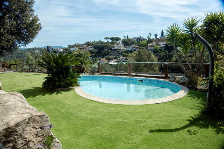 Makasi Home - Planta Baja Habitación Con Piscina En Argentona - Mataró