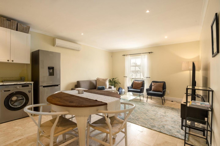 Paradyskloof Spacious Apartment - Stellenbosch