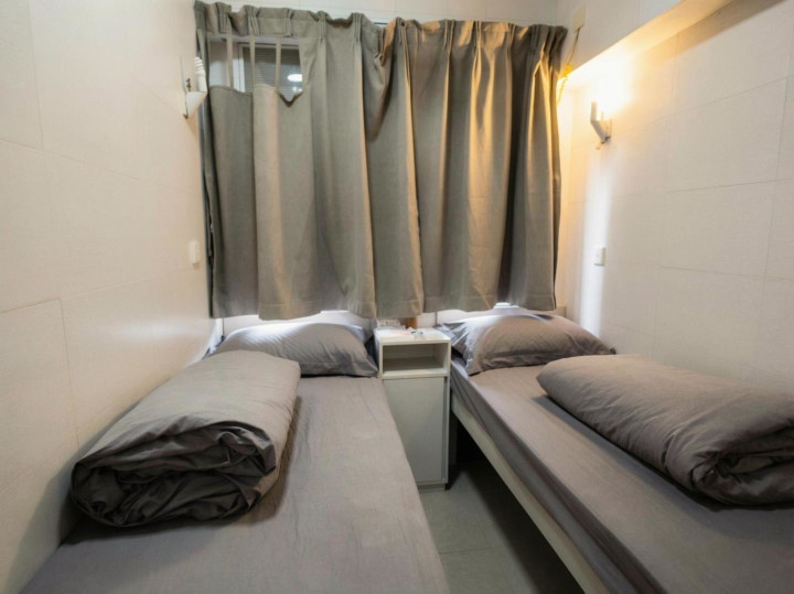 Travel Freely House - Sheung Wan