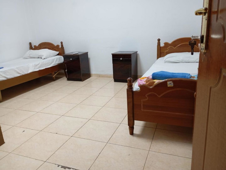 Okland Hostel - Tirana