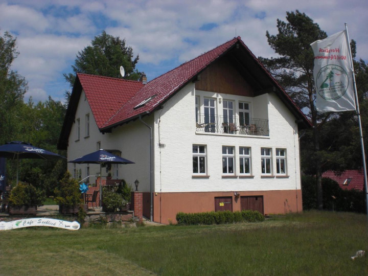Ferienhof Altglobsow/ Cafe Seeblick - Brandenburg