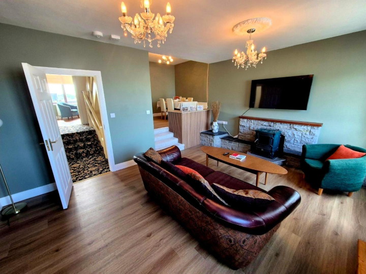 Cuchulainn Townhouse - Galway