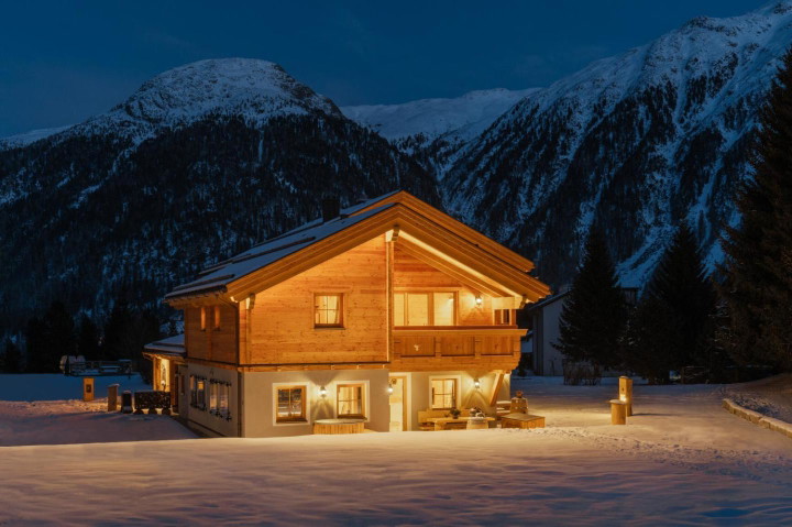 Engadin Chalet - Private Retreat & Appart -St Moritz - Val Bever - Celerina/Schlarigna