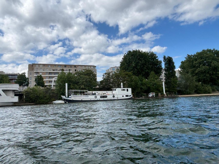 Chambre D'hôtes Sur Un Bateau Logement - Clichy