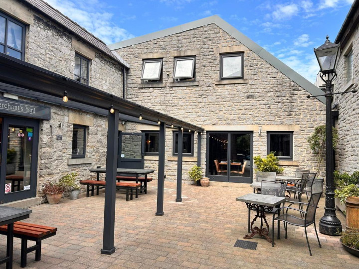 The Merchant's Yard - Tideswell