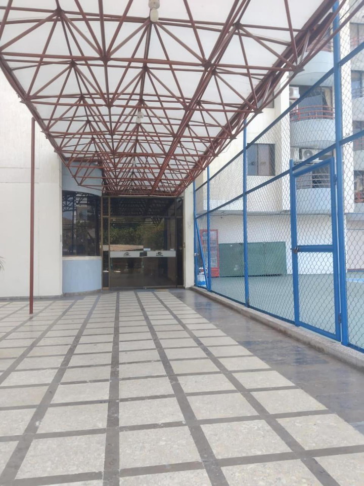 Apartamento Rodadero Con Piscinas Y Cancha De Tennis - Colombia