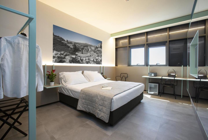 Cubik Inn Design Rooms - Aci Castello