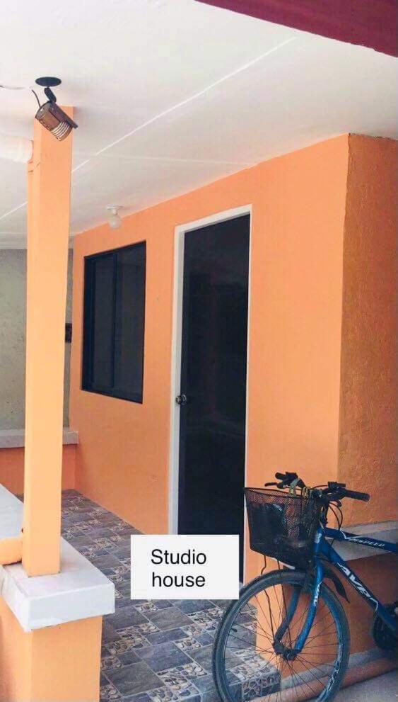 Perlies Inn Studio House - Tanay