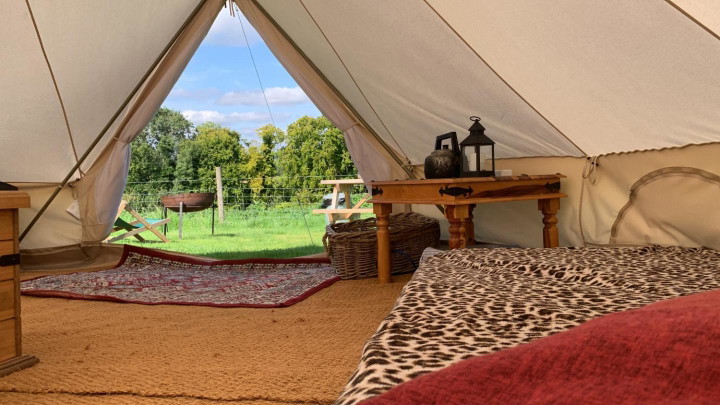 Home Farm Radnage 5 Glamping Bell Tent, With Log Burner And Fire Pit - Oxfordshire