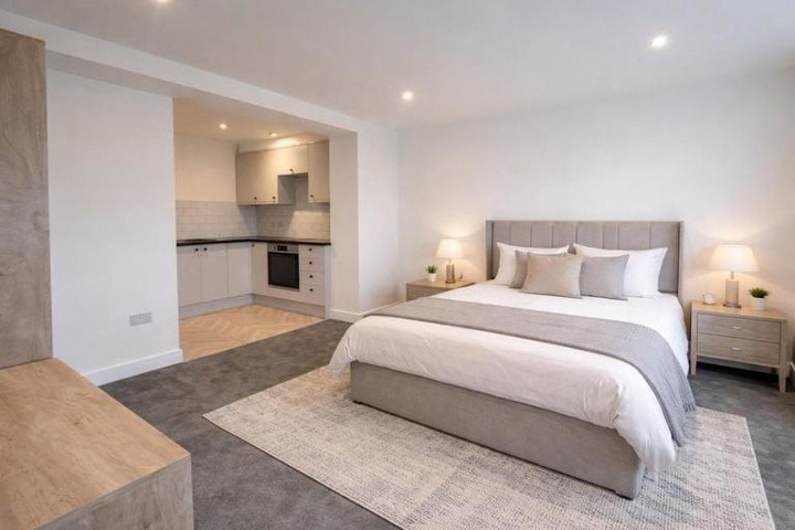 Central Maidstone Contractor Studio M5 - Maidstone