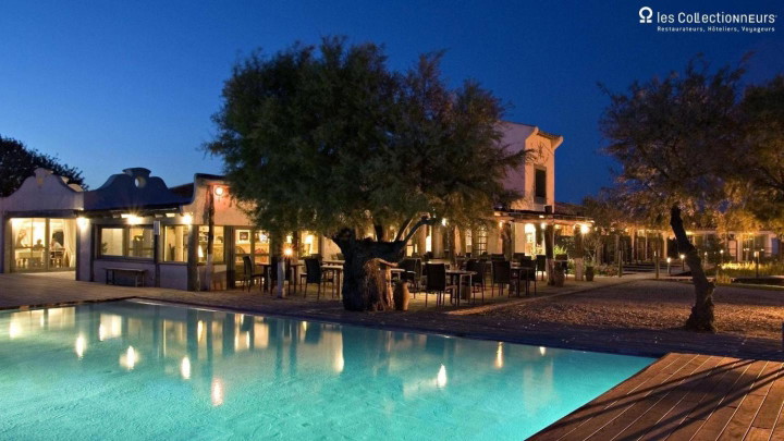 Hôtel Restaurant Les Arnelles - Saintes-Maries-de-la-Mer