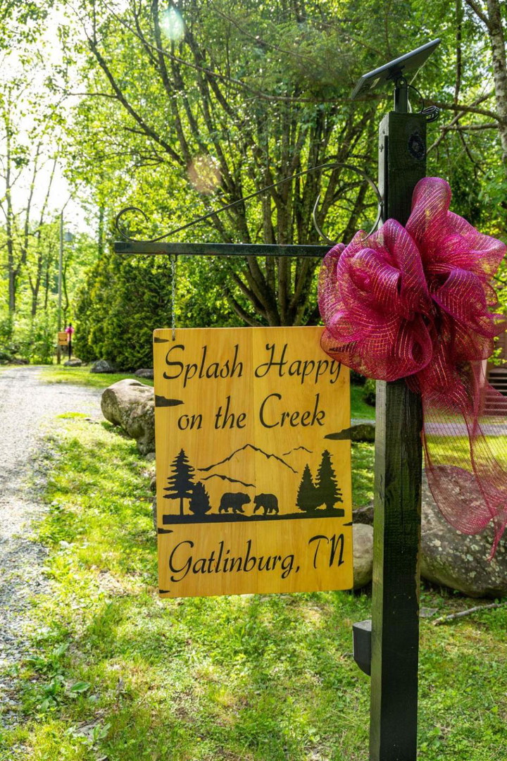 Splash Happy On The Creek - Gatlinburg, TN