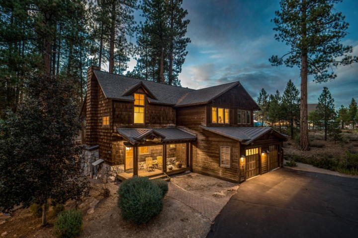 The Cottages, Summer Escape - Golf, Pool & Family Fun - 2-bedroom - Lake Tahoe