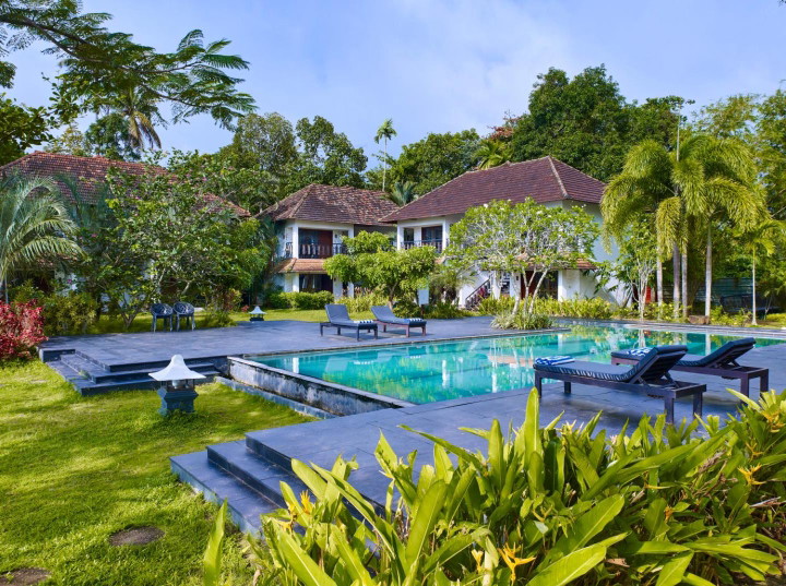 Deshadan Backwater Resort - The Best Sunrise View - Kumarakom