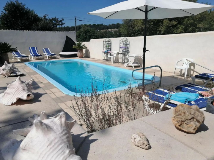 Villa Calme à Orange Avec Piscine Privée - Orange, France