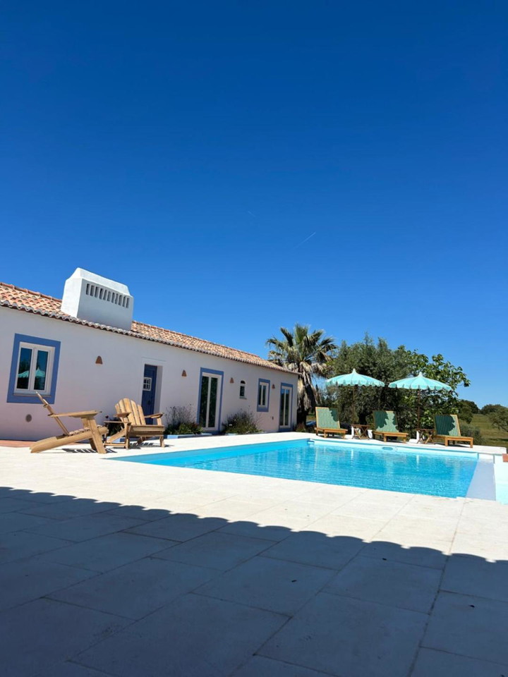 Dovale Country House - Fronteira