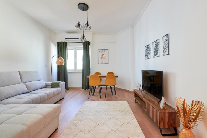 Sunny - Cozy Apartment - Amadora