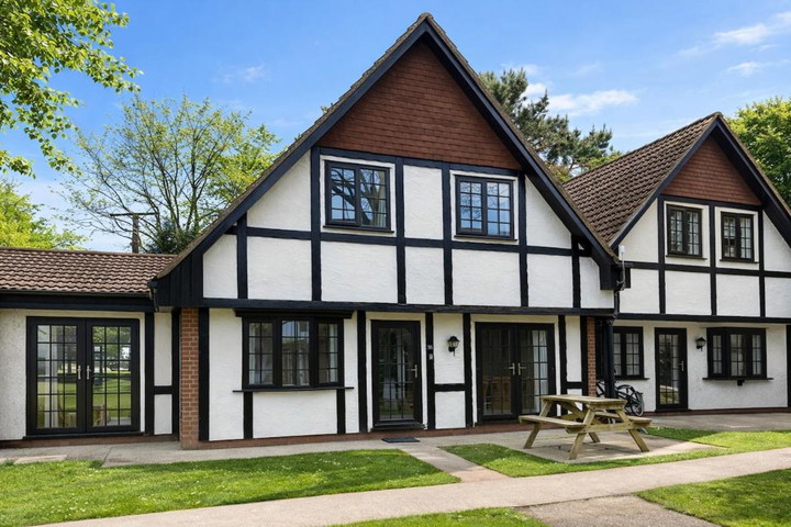 33 Tudor Court - Gwithian
