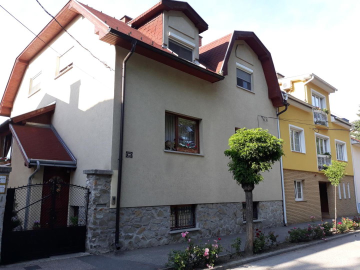 Flamingo Apartman - Sopron