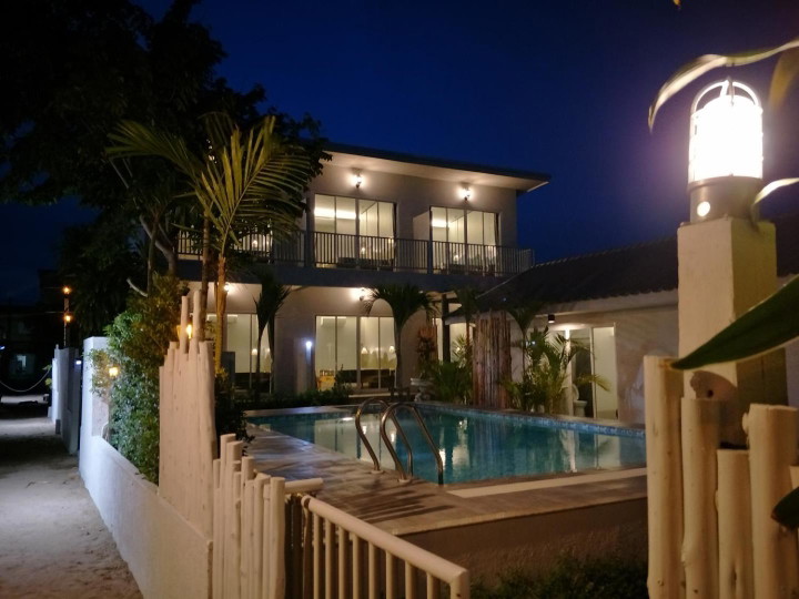 Sea Sand House Resort - Thaiföld