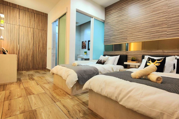 Ipoh City Modern Homestay Octagon 5-6 Pax Apartment Suite Free Parking By City Home Empire - Ipoh