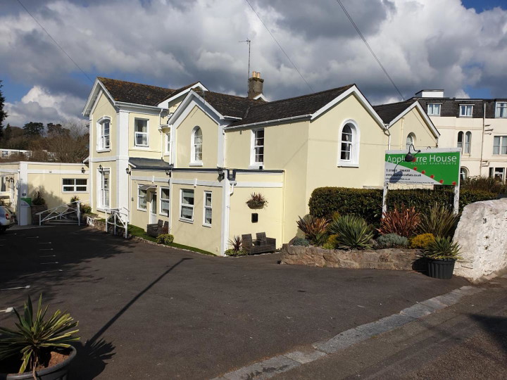 Appletorre House Holiday Flats - Shaldon