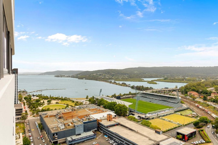 Waterfront Apartment In The Heart Of Gosford - Gosford