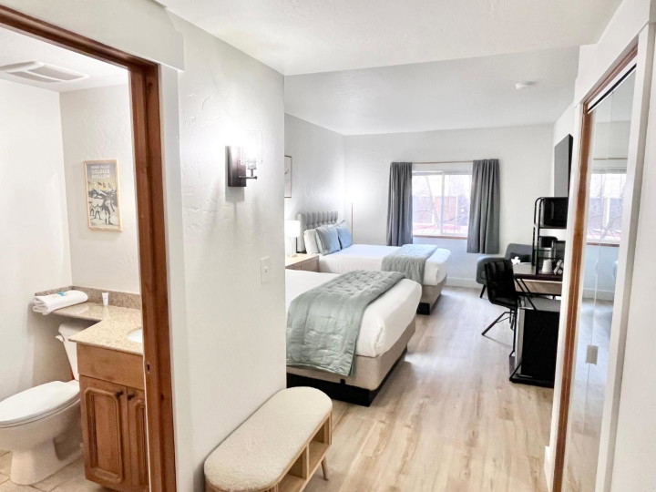 Remodeled 2q Near Park City With Pool & Hot Tub -2070 - Utah