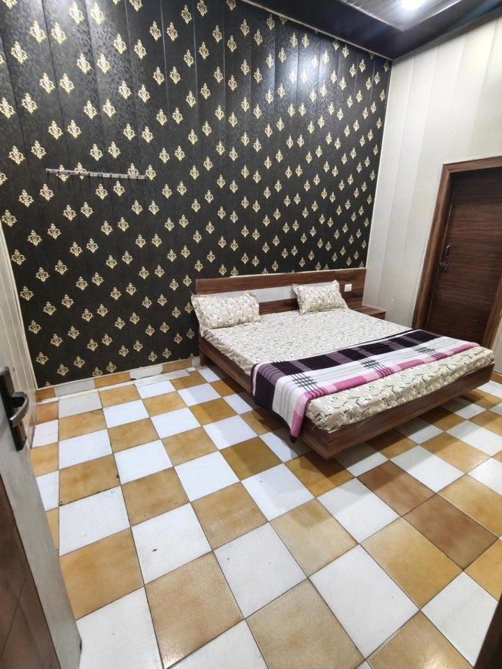 Annu Bhai Sewa Sadan Vrindavan Mathura Only Indian - Mathura