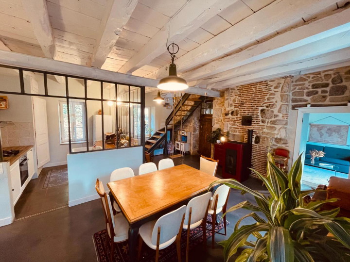 Maison Albuconis, 3 Chambres 150m2 Avec Piscine En Centre Ville - Aubusson
