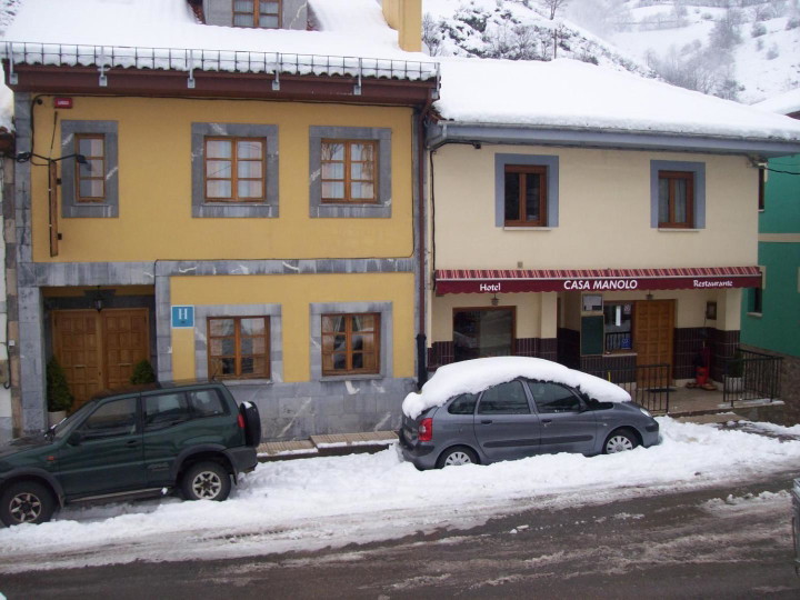 Hotel Restaurante Casa Manolo - Asturias