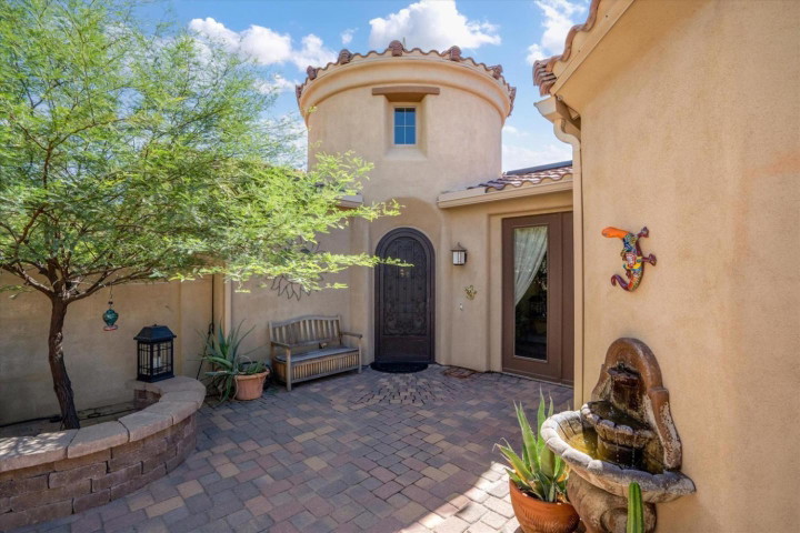 Estrella Golden Oasis Mountain View Back Yard! - Buckeye, AZ