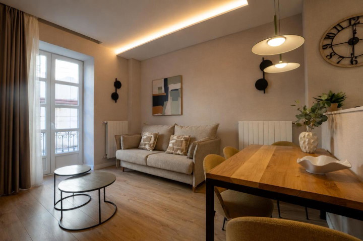 Plaza Mayor - Apartamentos Burgos Deluxe - Burgos