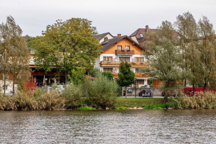 Landgasthof Moser & Restaurant Bootshaus - Bavaria