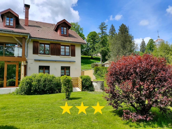 Gîte 1805 Montagnes Du Jura Avec Spa Et Sauna Classé 3 éToiles - Chapelle-des-Bois