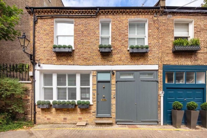 Charming Mews House In Kensington - Earls Court