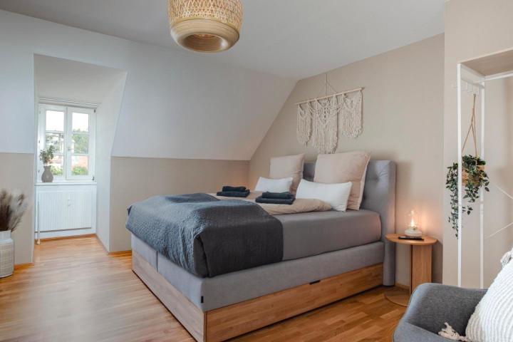 Schlossberg Panorama Studio - 1 Br & Lift & Free Parking By Hero Homes Graz - Graz
