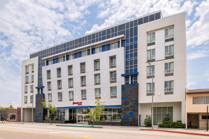 Hampton Inn By Hilton North Hollywood - Hollywood, CA
