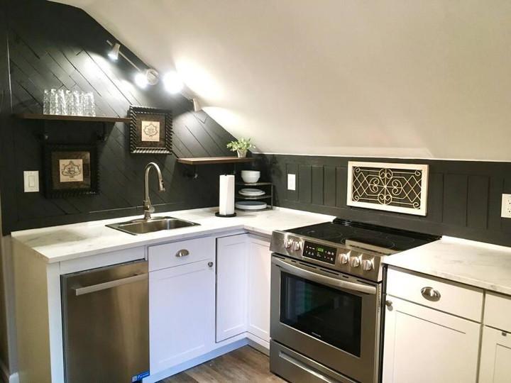 Snug Studio Retreat- Near To Aviation Museum And Highway - North Carolina