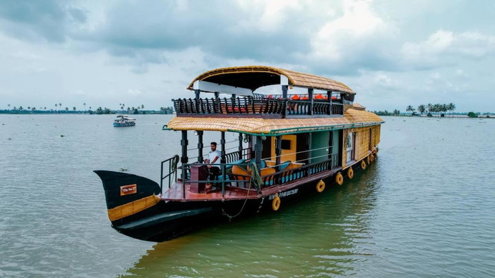 Why Not Houseboat - Alappuzha