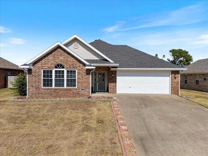 Beautiful 3 Bed 2 Bath Home Near Crystal Bridges - Beaver Lake, AR