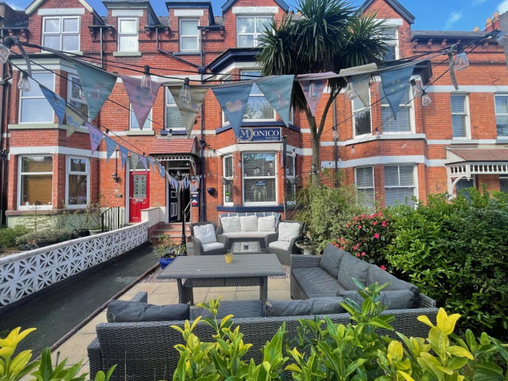 Monico Guest House - England