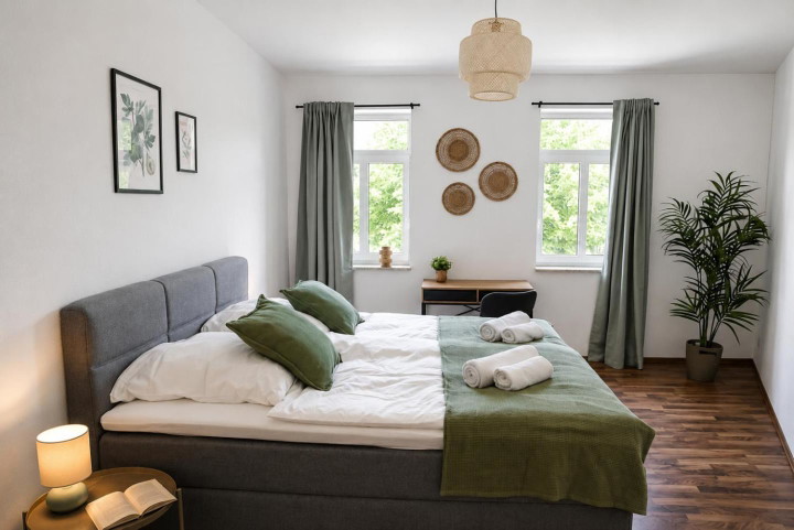 Zentrales Apartment Mit Fußbodenheizung Im Ruhigen Hinterhaus, Jura Kaffeevollautomat, Smart-tv, Privater Parkplatz, Wifi, Boxspringbetten - Chemnitz