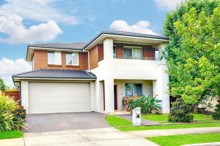 6 Bedroom Group House Sleeps 13 Near Western Sydney Airport Penrith - Kingswood