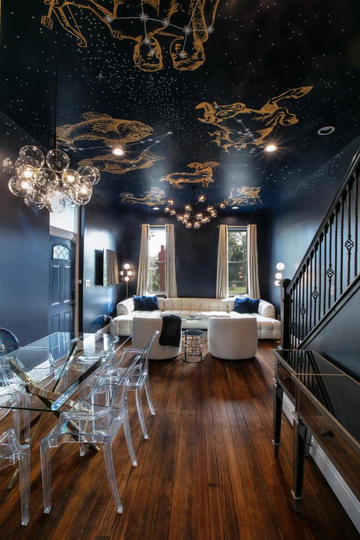 The Celestial House W/ Hot Tub - St. Louis, MO